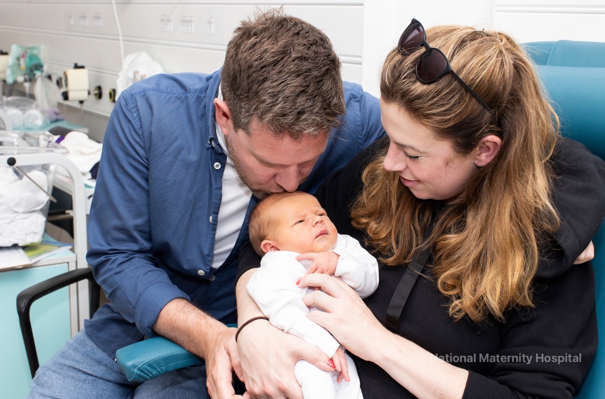 Coping with your baby in the neonatal unit – Babies in Neonatal Care